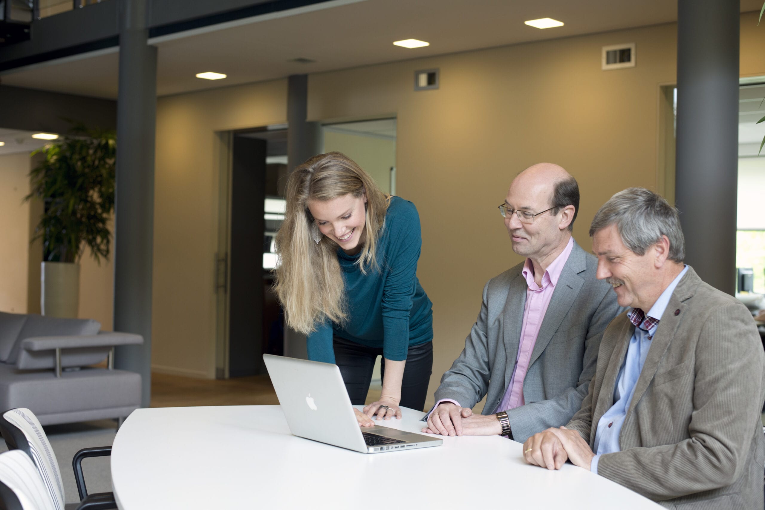 DUBV - Elke opdracht mogelijk mét sociale zekerheid | Uniforce